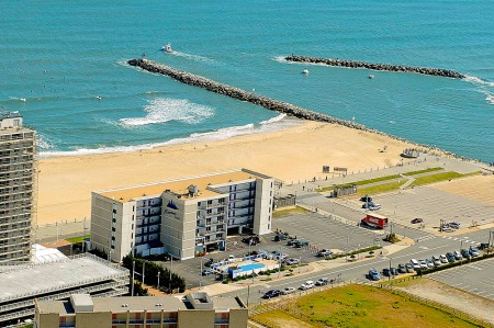 The Schooner Inn Virginia Beach Hotel